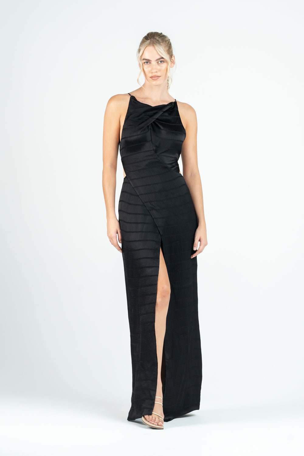 CULT MAXI IN RAVEN – One Fell Swoop